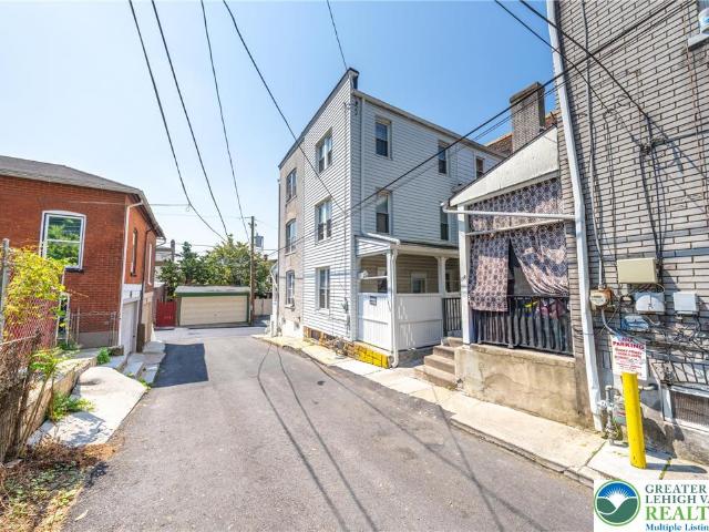 120 Rush Street