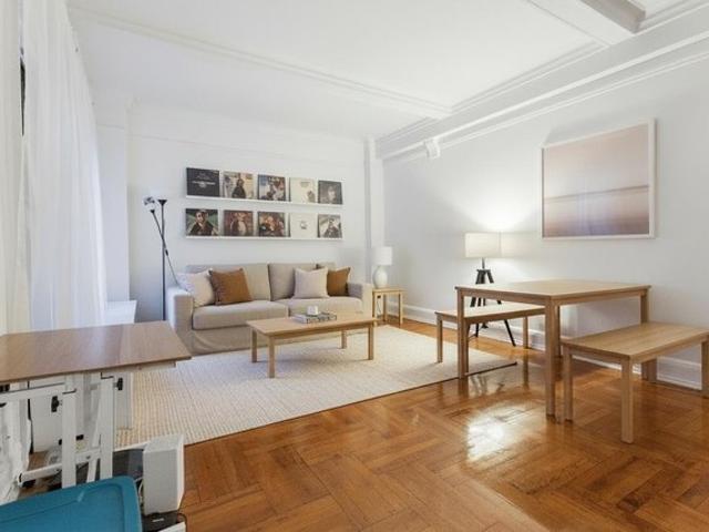 120 W 58th St Apt 6A, New York, NY 10019