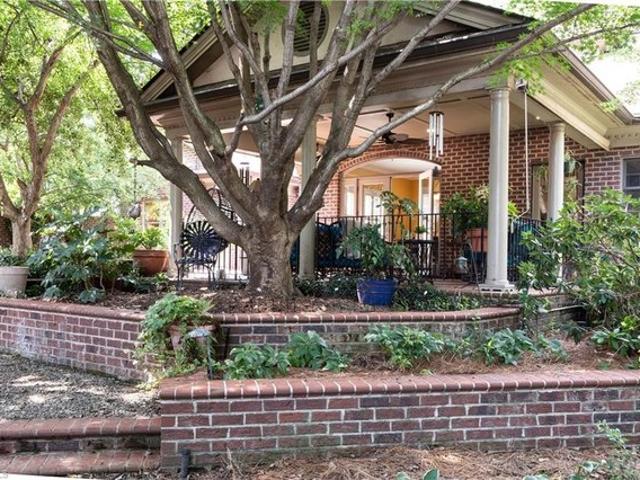 120 W 1st Ave, Lexington, NC 27292