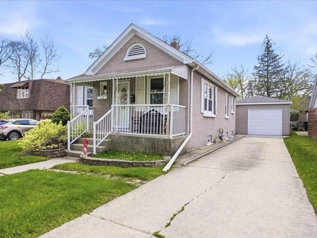 120 W 2nd St, Hobart, IN 46342