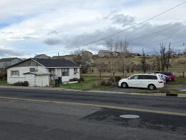 120 w theater ln