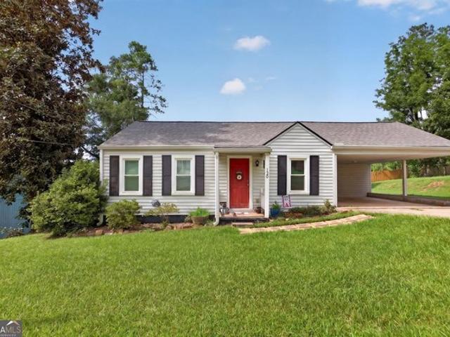 120 W White St, Carrollton, GA 30117