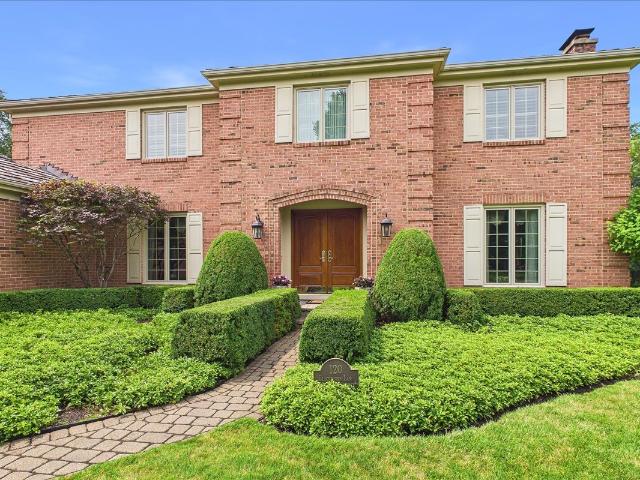 120 W Blackthorn Lane