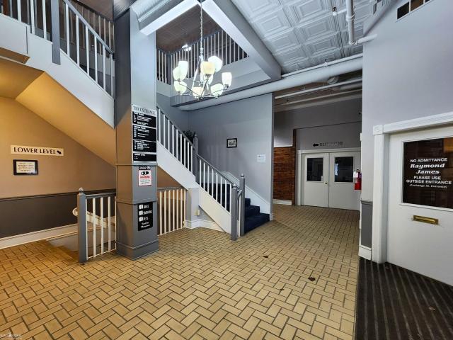 120 W Exchage Street