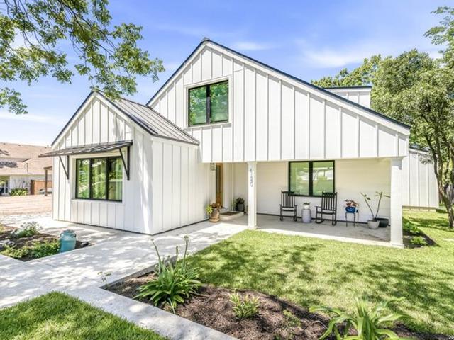 120 W Hosack St, Boerne, TX 78006