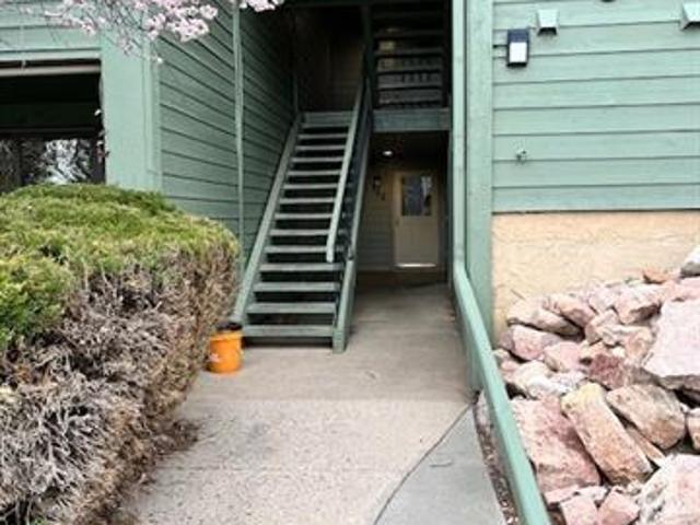 120 W Rockrimmon Boulevard
