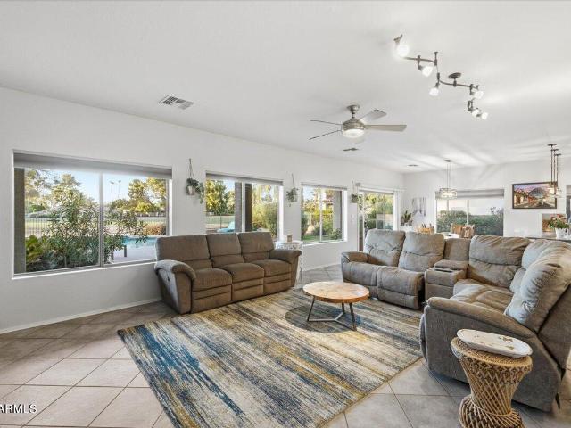 120 w southern hills road