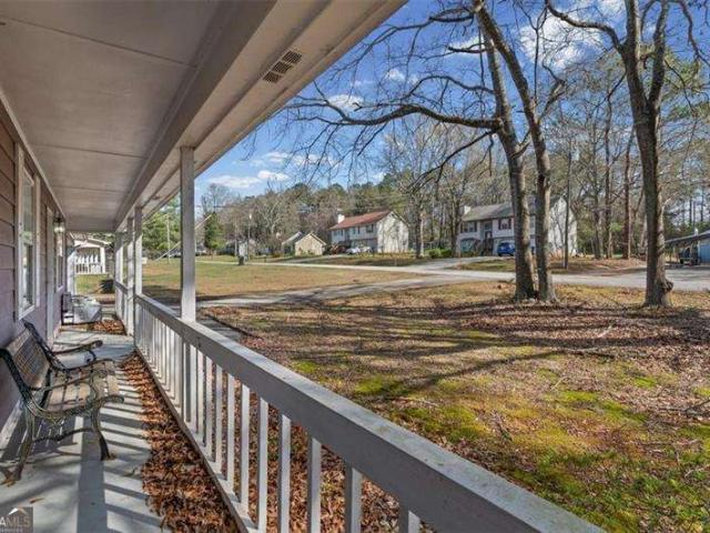 120 Woodcrest Drive