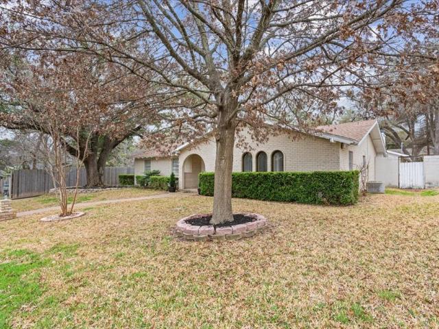 120 Wooded Crest Drive