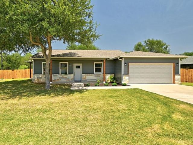 120 Waianae Ct, Bastrop, TX 78602