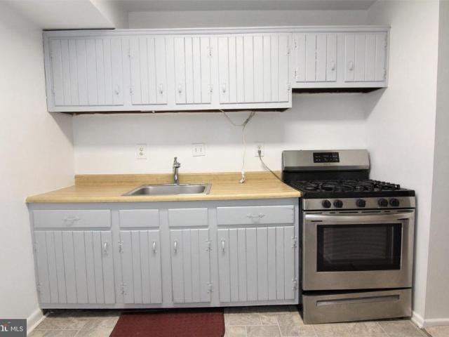 120 Washington Street NE # 6 1