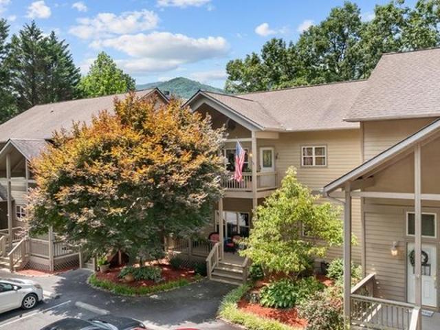 120 White Oak Pt # 4, Whittier, NC 28789