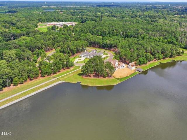 120 Windbourne Loop