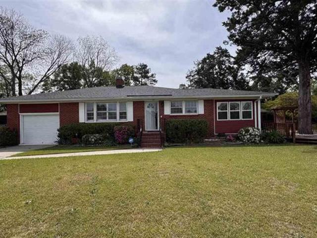 120 Theressa Dr, Darlington, SC 29532