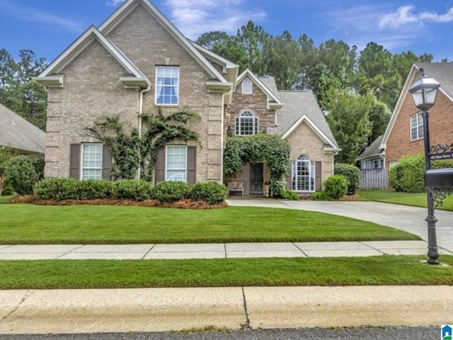 120 Thorn Berry Dr, Birmingham, AL 35242