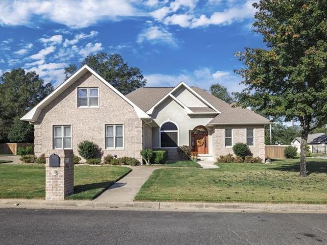 120 Thornbury Ct, Hot Springs, AR 71901