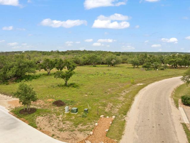 120 Trophy Oak Pt