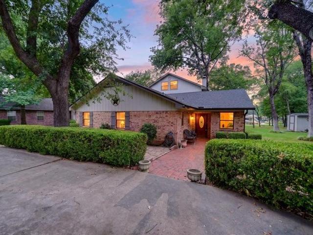 120 Turner Cir, Mabank, TX 75156