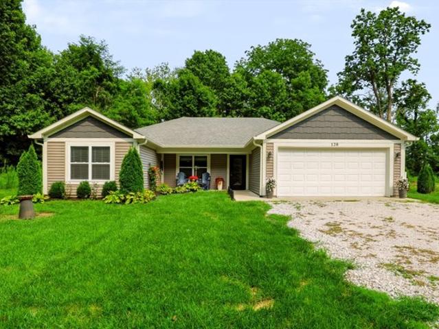 120 Victory Hl, Coatesville, IN 46121