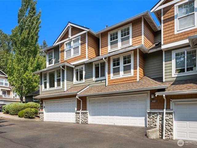 12140 NE 24th St Apt 102, Bellevue, WA 98005