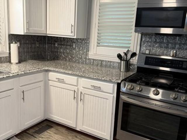 12147 Sewanee Hwy, Sewanee, TN 37375
