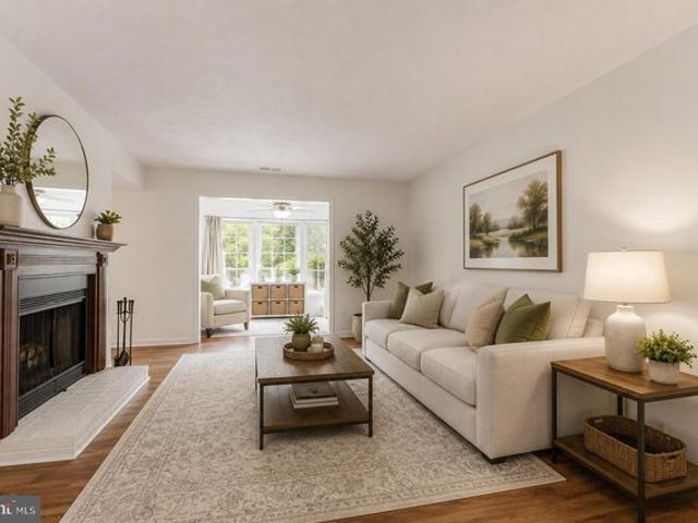 12146 Cardamom Dr Unit 12146, Woodbridge, VA 22192