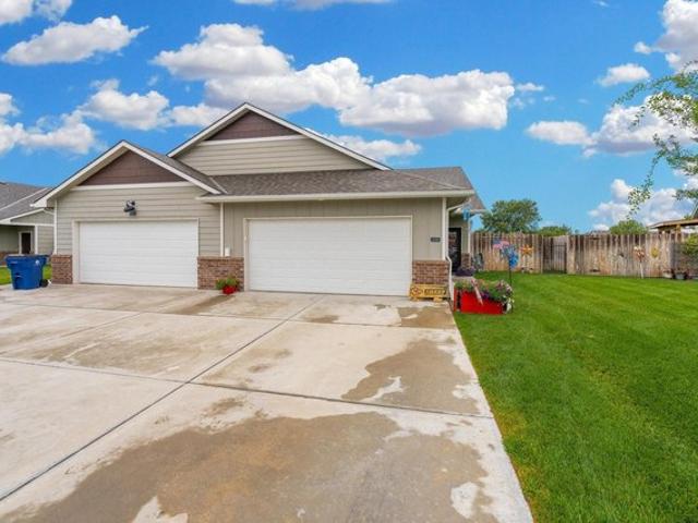12148 W 33rd St N, Wichita, KS 67205