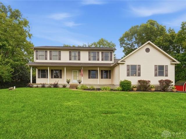 1214 N 11th St, Miamisburg, OH 45342