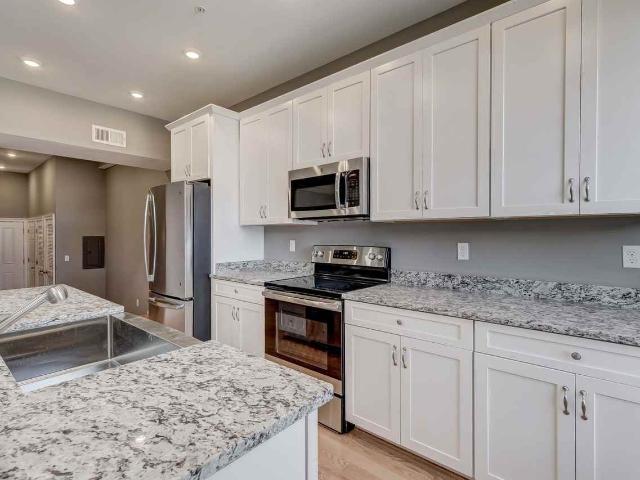 1214 N Eutaw 1 Bedroom Apartment for Rent at 1214 Eutaw Pl, Baltimore, MD 21217 Madison Park