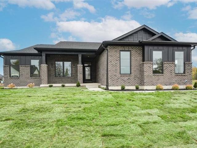1214 Normandy Rue, Clearcreek Township, OH 45458