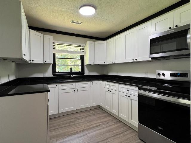 1214 Northwoods Drive