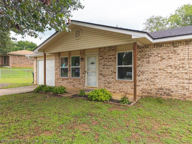 1214 Northwoods Drive