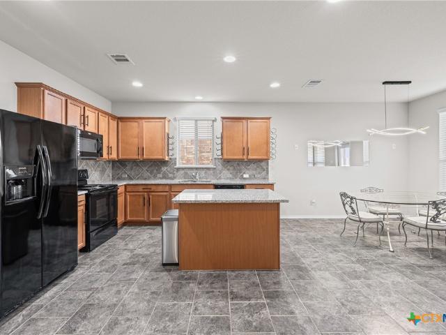 1214 Daffodil Drive