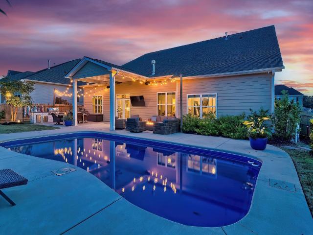 1214 Danvers Lane