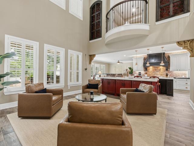 1214 Eversham Way