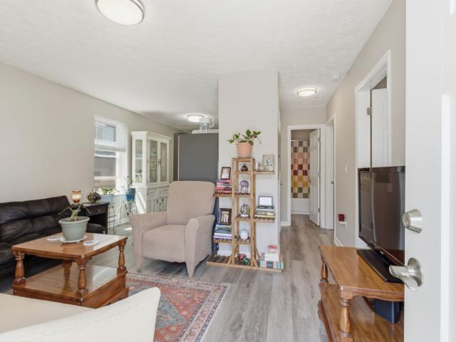 1214 Katie Ave