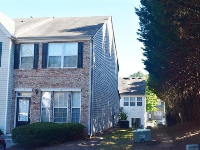 1214 Penhurst Way, Lawrenceville, GA 30043