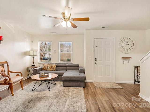 1214 Phil O'Neil Dr, Charlotte, NC 28215 | MLS #4331 | Compass