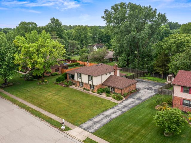 1214 Sherwood Drive