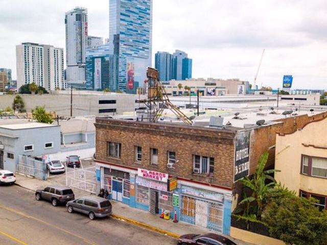 1214 W 8th St, Los Angeles, CA 90017