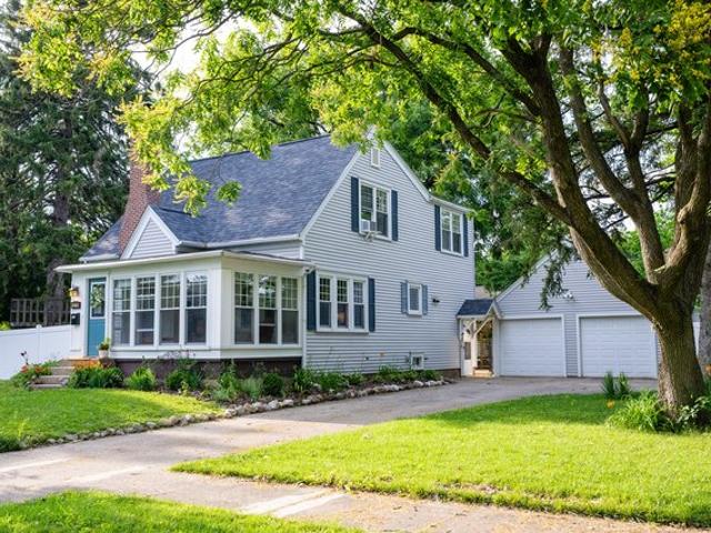 1214 W Green St, Champaign, IL 61821