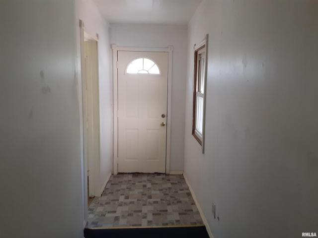 1214 W Howett St, Peoria, IL 61605 | MLS #PA1262 | Compass