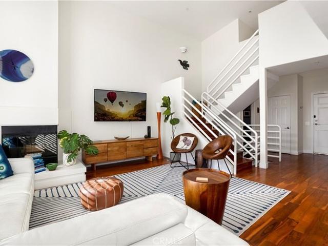 1214 14th St Unit 203, Santa Monica, CA 90404