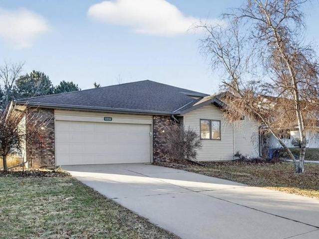 1214 1 N High Point Rd, Middleton, WI 53562