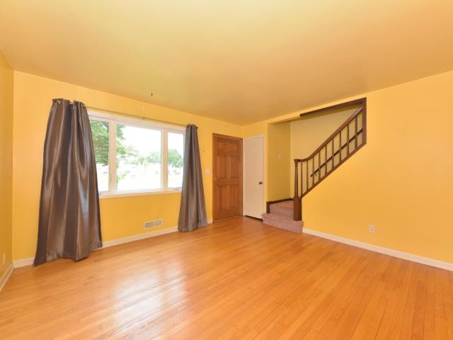 1214 4th Ave