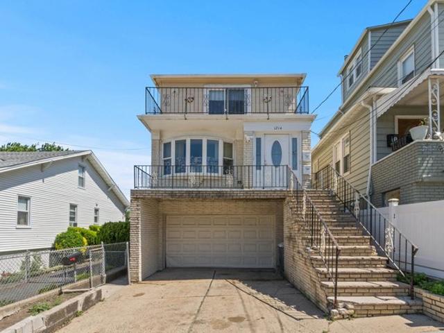 1214 78th St, North Bergen, NJ 07047