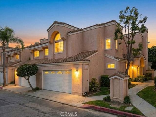 12155 Napoli Dr, Cerritos, CA 90703
