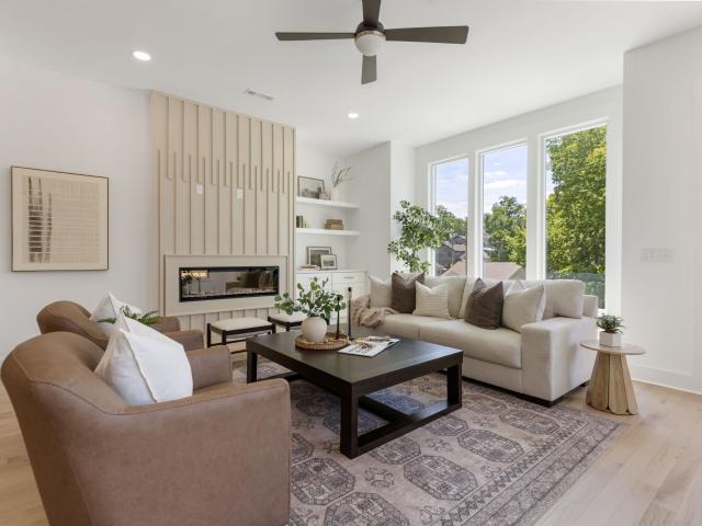 1215 Montgomery
