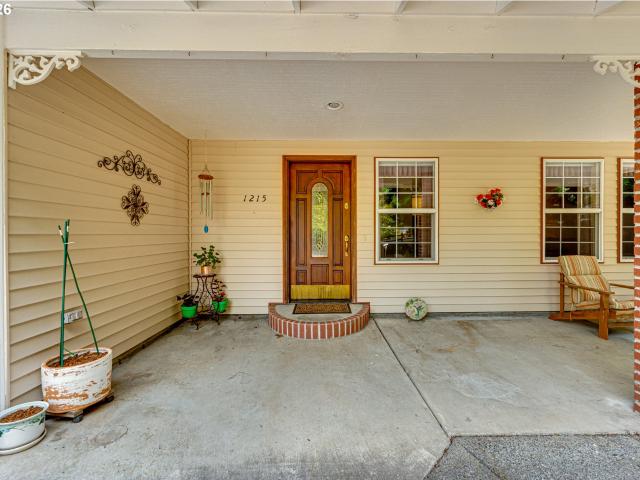 1215 NW 76TH CIR
