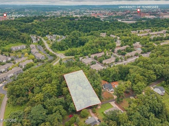 1215 Navy Dr, Knoxville, TN 37920